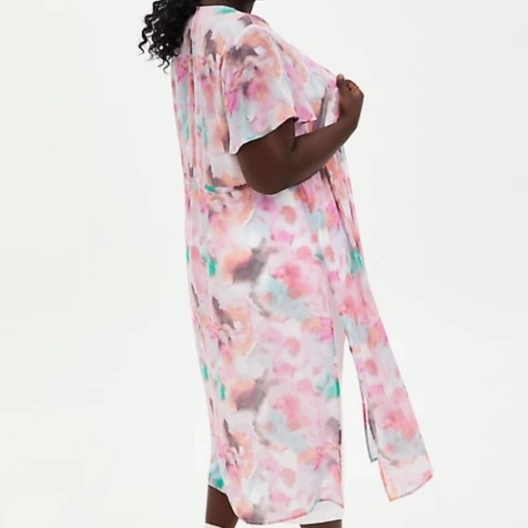 torrid | Other | Torrid Multi Watercolor Tiefrontduster Kimono | Poshmark